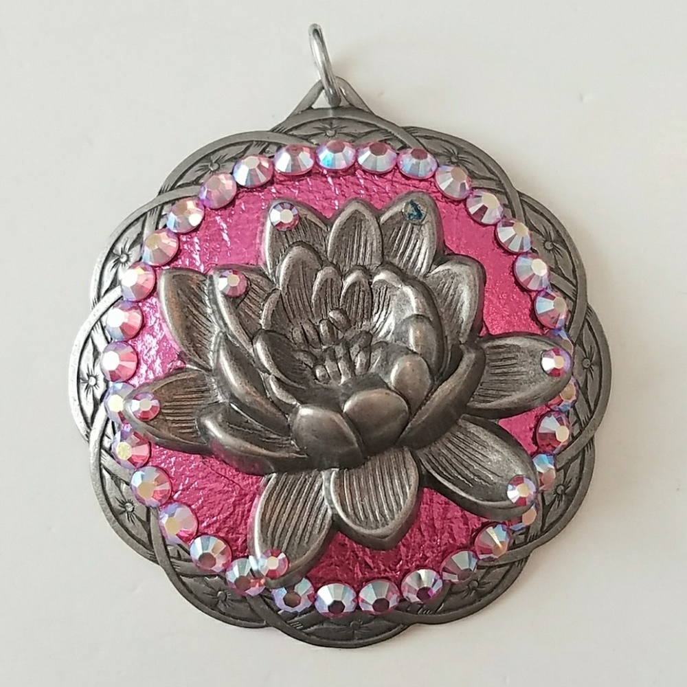 Lotus Flower Pink Medallion - Gem